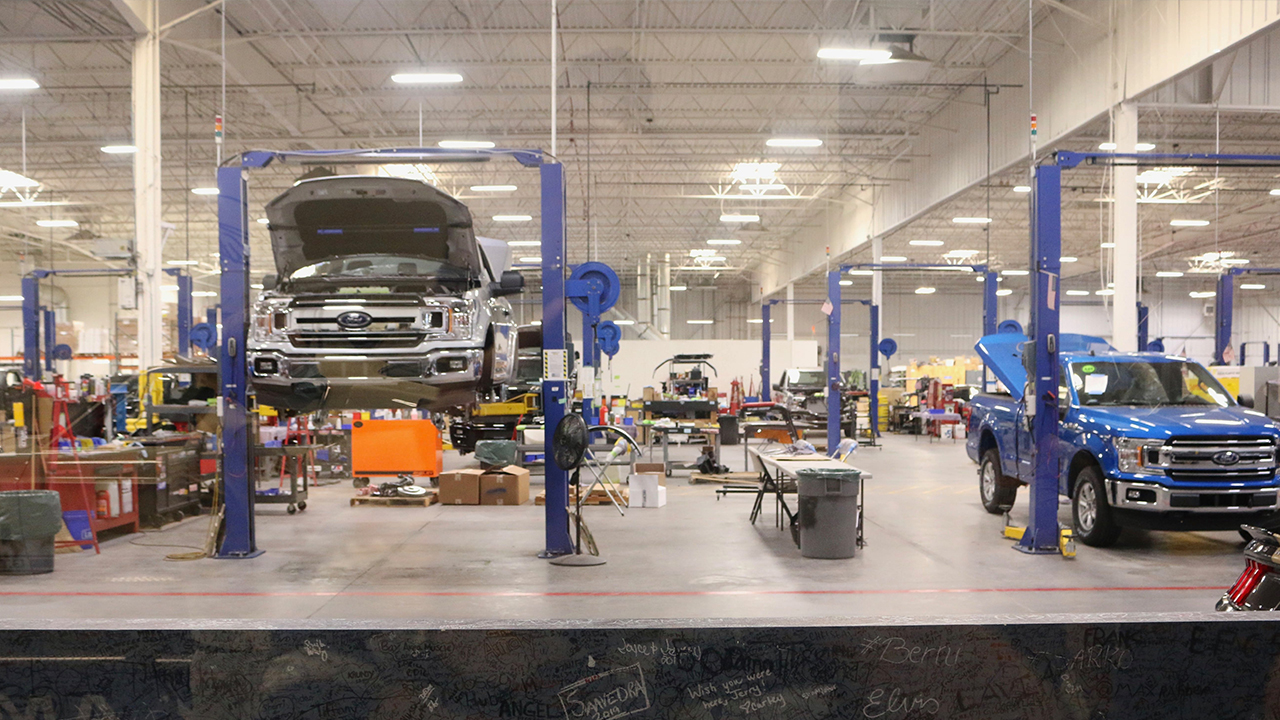 AUTO-INDUSTRY TRENDS FOR 2023: - Mpho Dipela